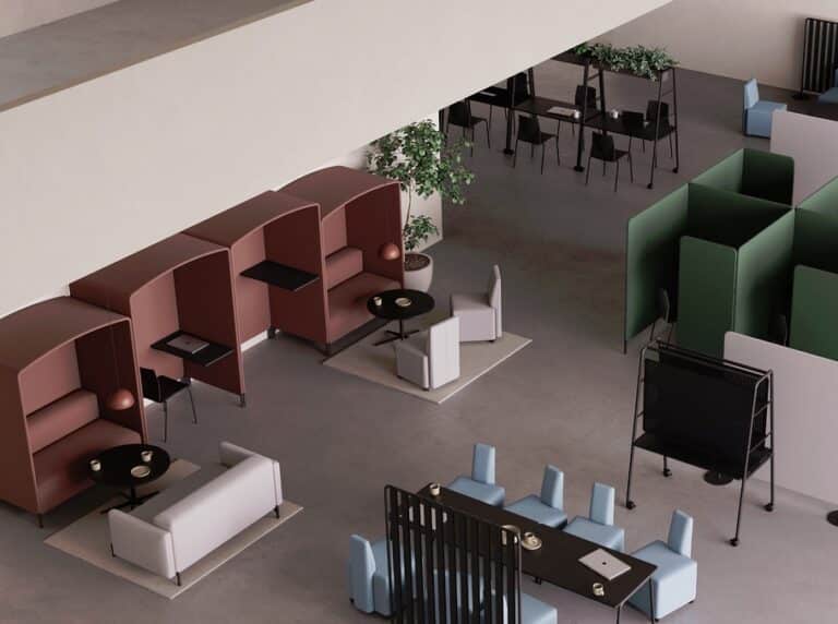 FourPeople Hut | Compact Secluded Space For One Or Two Users