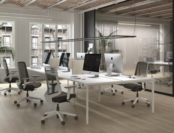 Hexa Table | Desks And Tables To Learn, Meet And Collaborate
