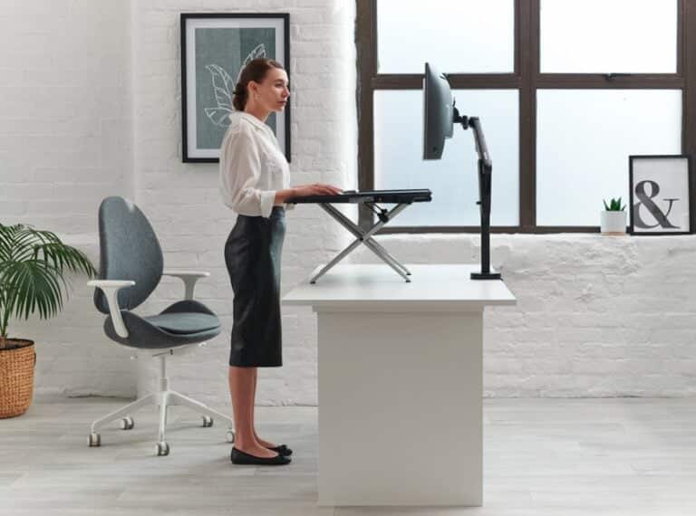 Monto Sit Stand Riser | Adjustable Height For Standard Desks