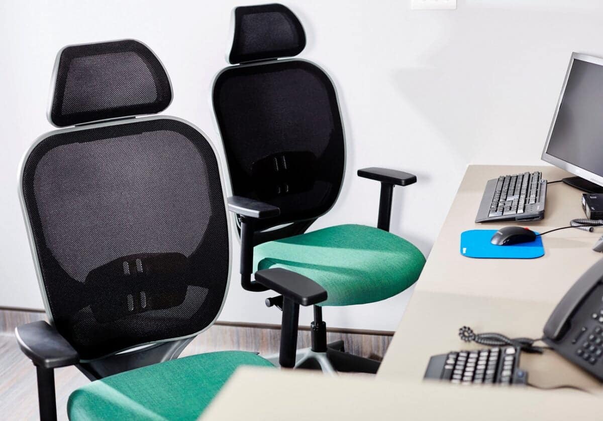 Oscar Meshback Task Chair Provides Superb Ergonomic Support
