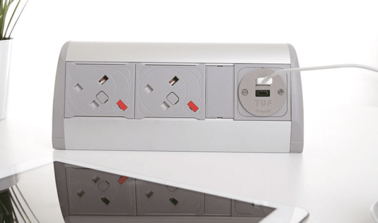 Neptune Power Module For Charging Laptops And Smart Phones